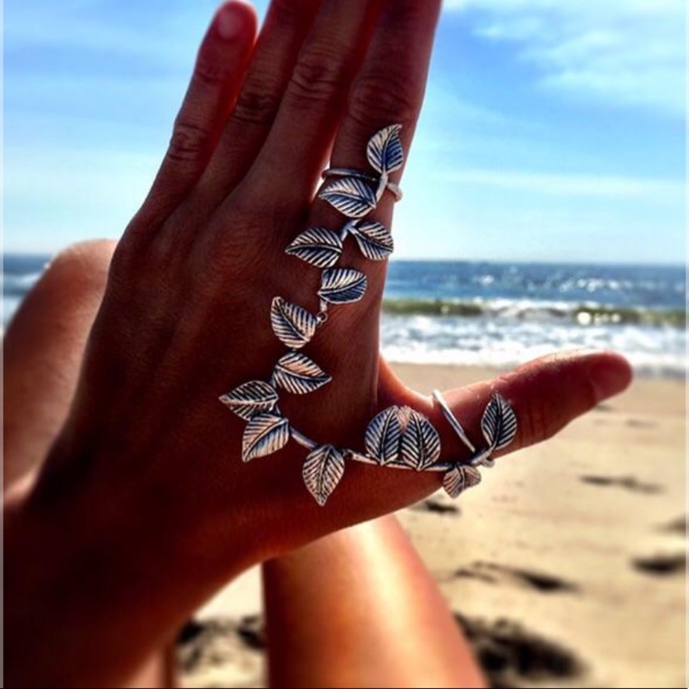 Two Finger Gold Leaf Ring - Gem